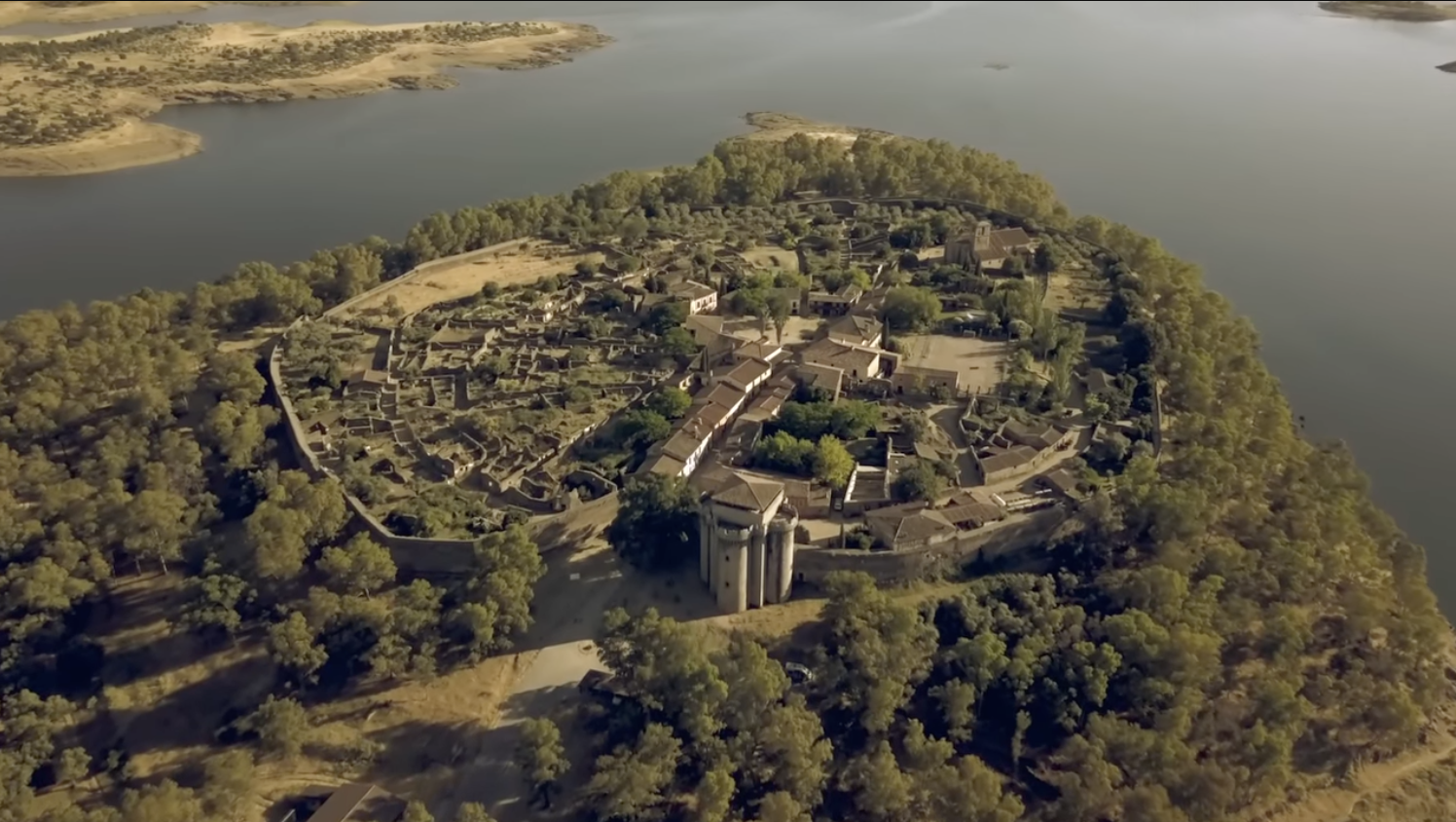 /pol/ - swarthy europoors are stuck spending christmas in - Politically ...