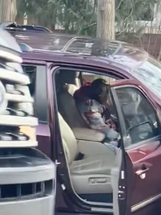 /pol/ - Aww, look. She's dreaming about Newport's. - Politically ...